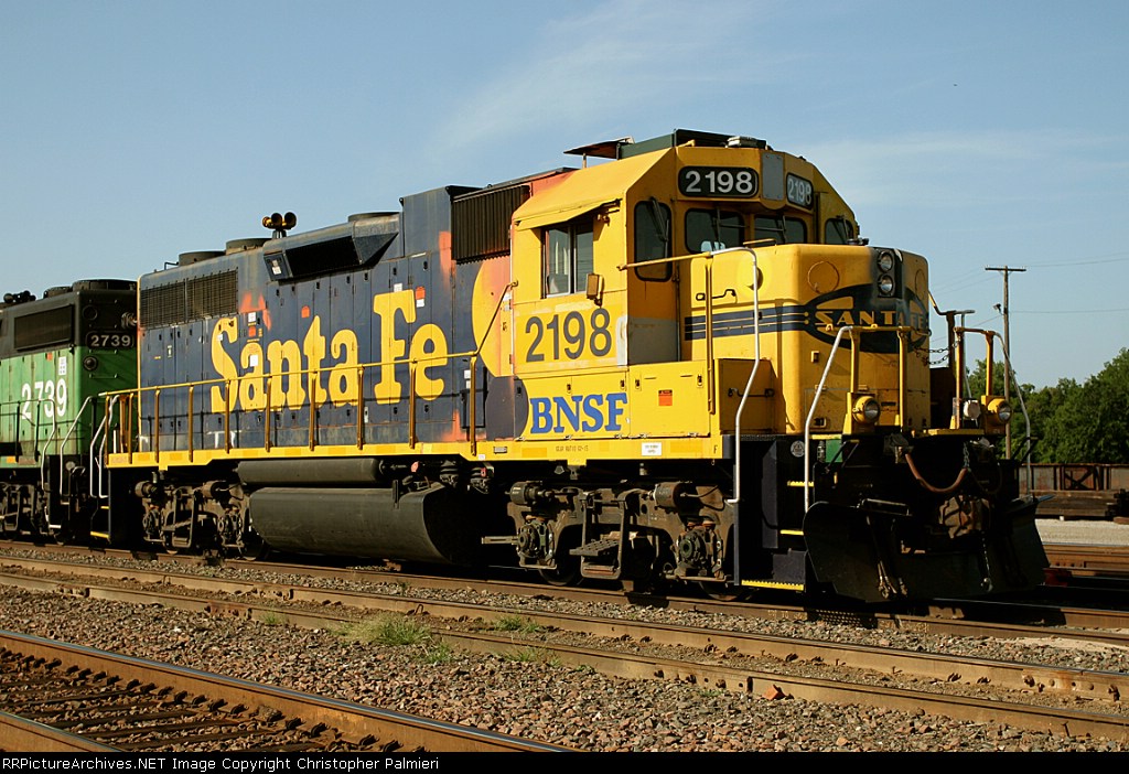 BNSF 2198